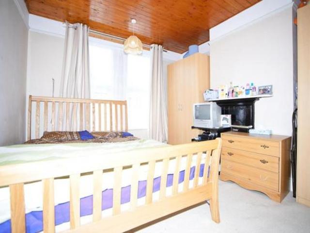 1 Bedroom Shared Living/roommate Gillingham Gillingham 65808021