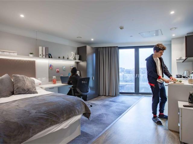 1 Bedroom Shared Living/roommate Glasgow Glasgow 99490958