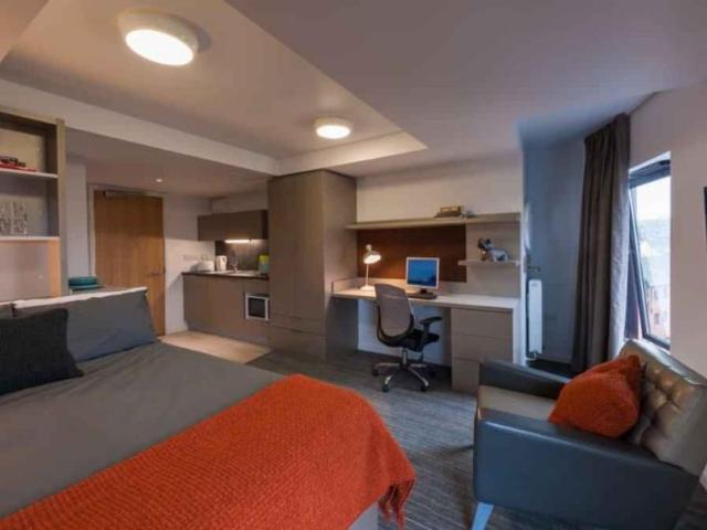 1 Bedroom Shared Living/roommate Glasgow Glasgow LS90922115