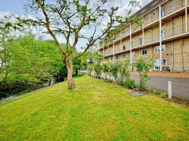 1 Bedroom Shared Living/roommate Godmanchester Cambridgeshire LS101678858