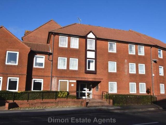 1 Bedroom Shared Living/roommate Gosport Hampshire 98969151