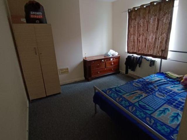 1 Bedroom Shared Living/roommate Greater London England 96644676