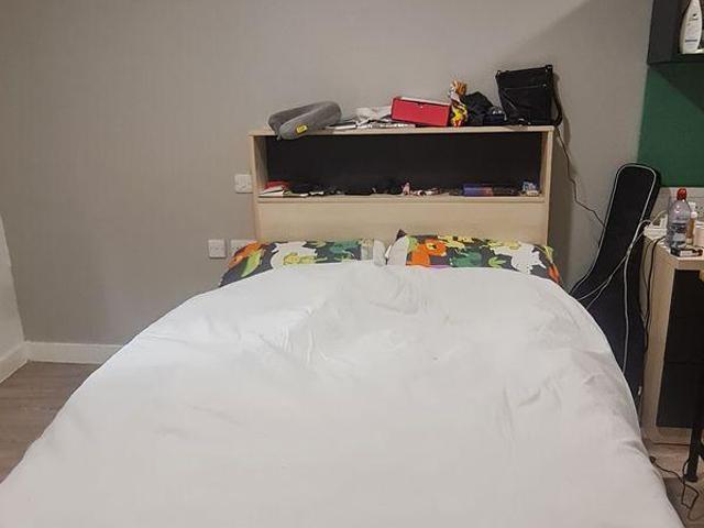 1 Bedroom Shared Living/roommate Greater London England 97419911