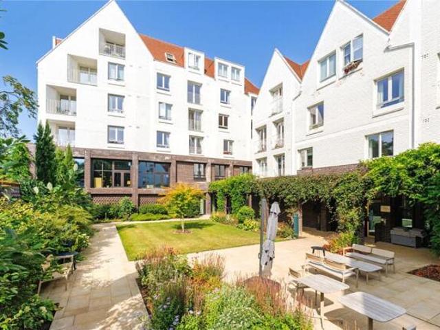 1 Bedroom Shared Living/roommate Harpenden Hertfordshire LS98404485