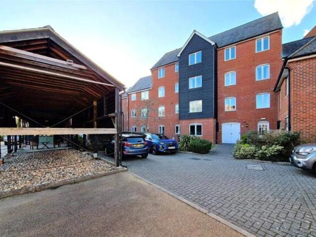 1 Bedroom Shared Living/roommate Havant Hampshire 101777714