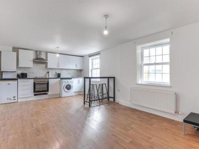 1 Bedroom Shared Living/roommate Hertford Hertfordshire 98119282