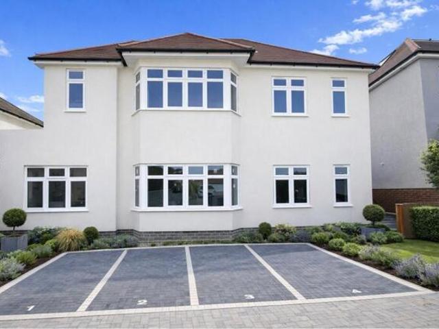 1 Bedroom Shared Living/roommate Hertfordshire Hertfordshire 100023910