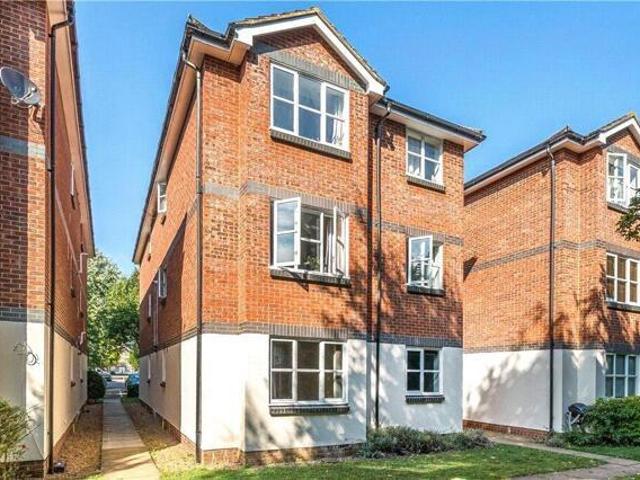 1 Bedroom Shared Living/roommate Isleworth Greater London 101892114