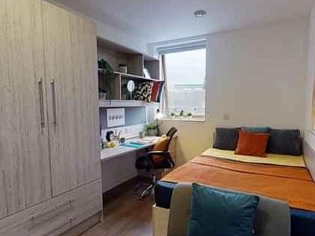 1 Bedroom Shared Living/roommate Kingston Upon Thames Kingston Upon Thames 97763980