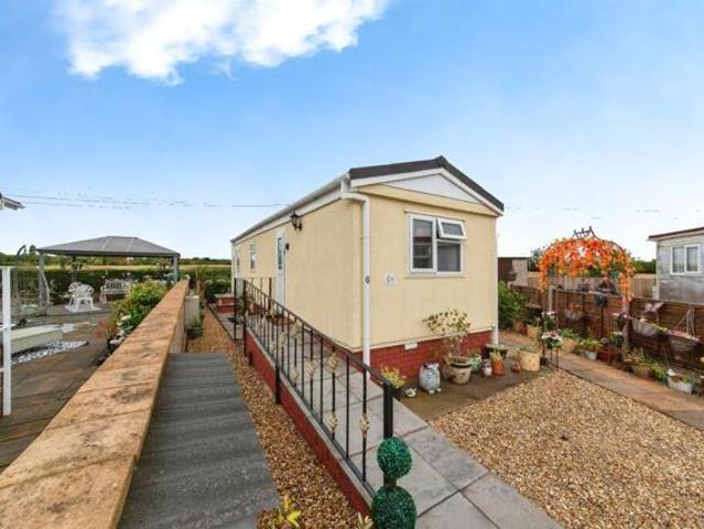 1 Bedroom Shared Living/roommate Kirkby Green Lincolnshire 101168358