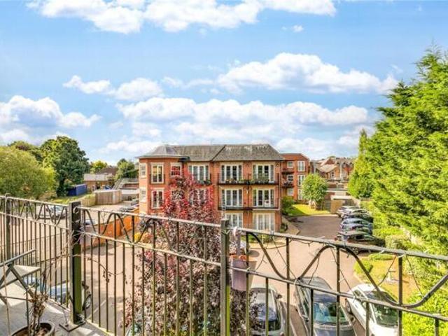 1 Bedroom Shared Living/roommate Knebworth Hertfordshire 100426077