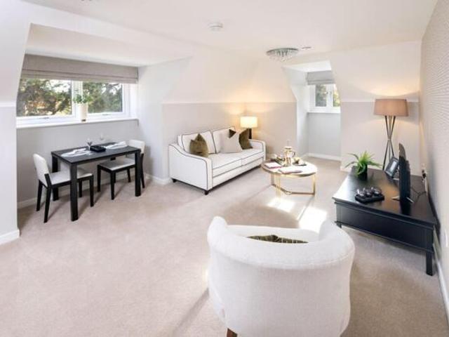 1 Bedroom Shared Living/roommate Knutsford Cheshire LS100524674