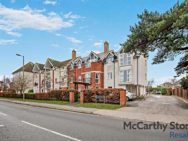 1 Bedroom Shared Living/roommate Lymington Hampshire 100786804