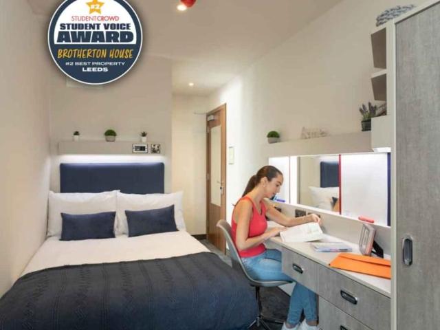 1 Bedroom Shared Living/roommate Leeds Leeds 97664783