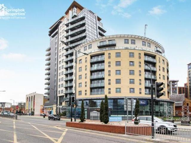 1 Bedroom Shared Living/roommate Leeds West Yorkshire 101678054