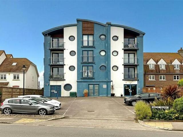 1 Bedroom Shared Living/roommate Littlehampton West Sussex 100317008