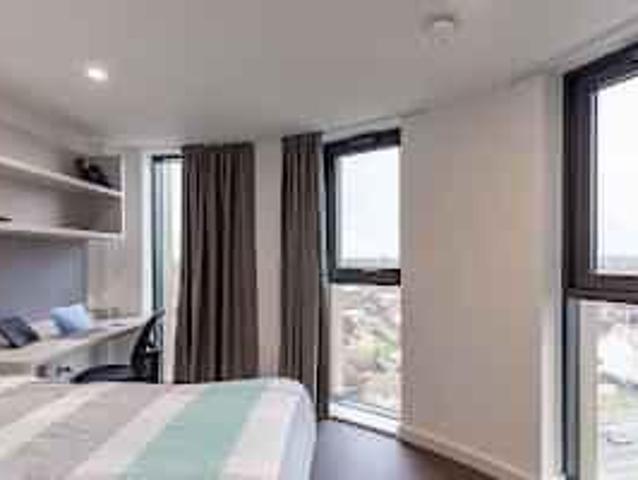 1 Bedroom Shared Living/roommate Liverpool Liverpool 97669991