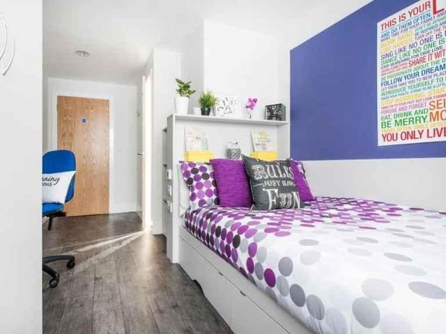 1 Bedroom Shared Living/roommate Liverpool Liverpool 97828960