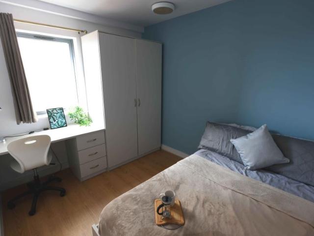 1 Bedroom Shared Living/roommate Liverpool Liverpool 97832441