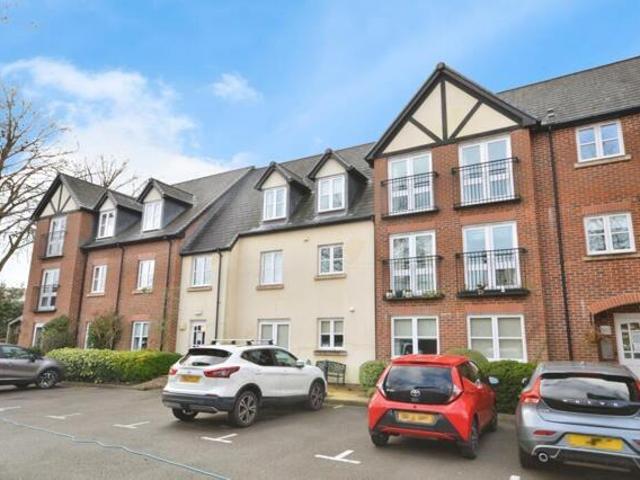 1 Bedroom Shared Living/roommate Llandaff Llandaff LS101316158