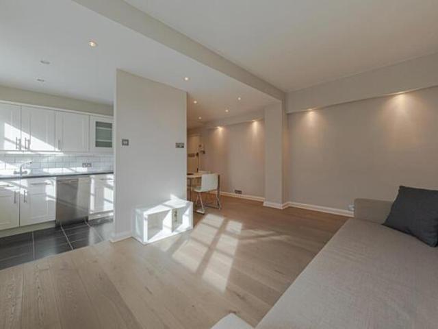 1 Bedroom Shared Living/roommate London Greater London 98687580