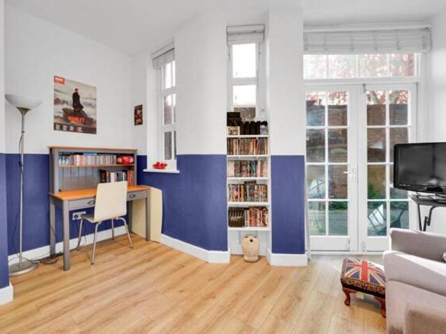 1 Bedroom Shared Living/roommate London Greater London 99641923