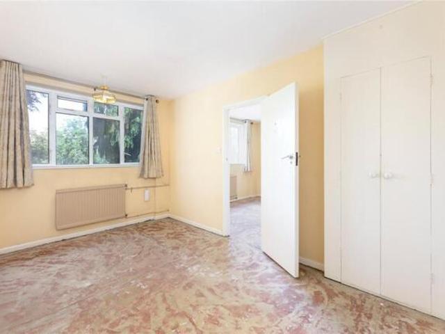 1 Bedroom Shared Living/roommate London Greater London 99688278