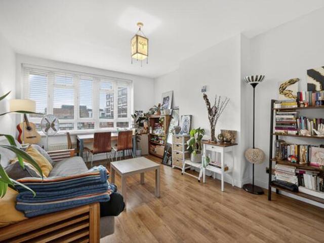 1 Bedroom Shared Living/roommate London Greater London 101351679