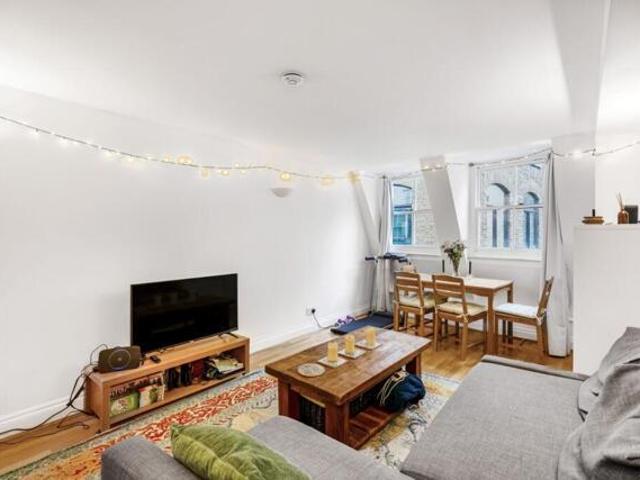 1 Bedroom Shared Living/roommate London Greater London LS100684982