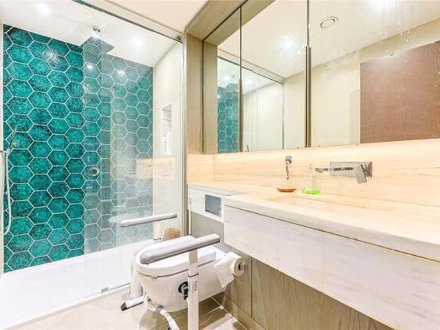 1 Bedroom Shared Living/roommate London London 103485807