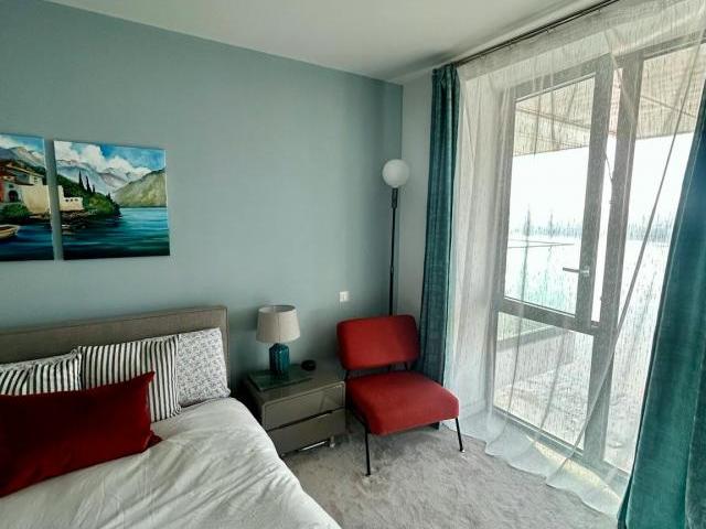 1 Bedroom Shared Living/roommate London London 88877585