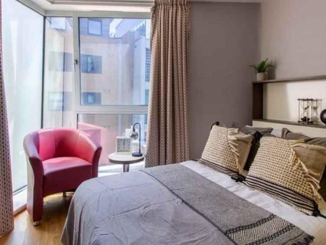 1 Bedroom Shared Living/roommate London London 97665131