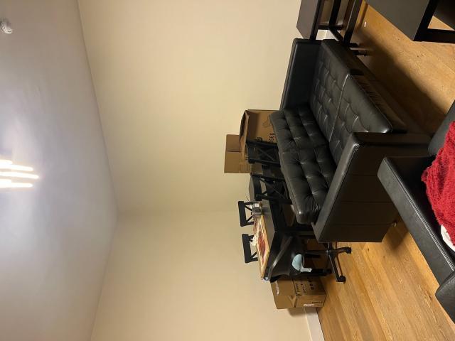 1 Bedroom Shared Living/roommate London London LS69445236