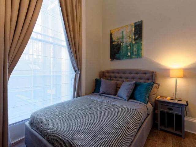 1 Bedroom Shared Living/roommate London London LS90560981