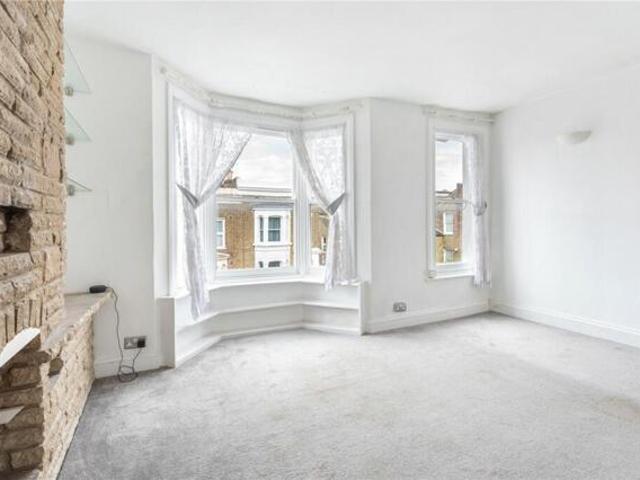 1 Bedroom Shared Living/roommate London London LS100987668
