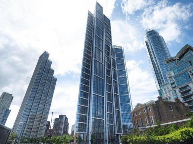 1 Bedroom Shared Living/roommate London London LS101688409