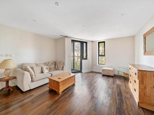 1 Bedroom Shared Living/roommate Londres Greater London LS100366478