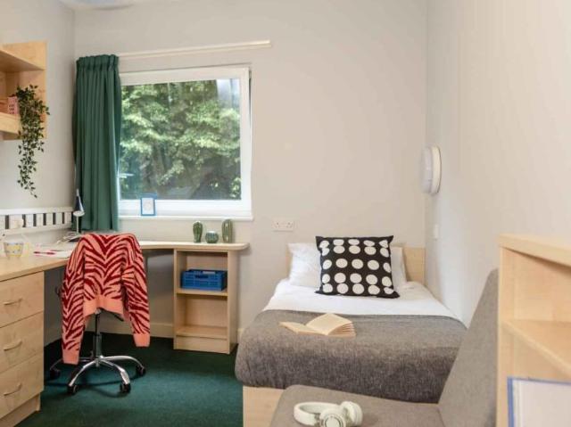 1 Bedroom Shared Living/roommate Loughborough Loughborough LS97408956