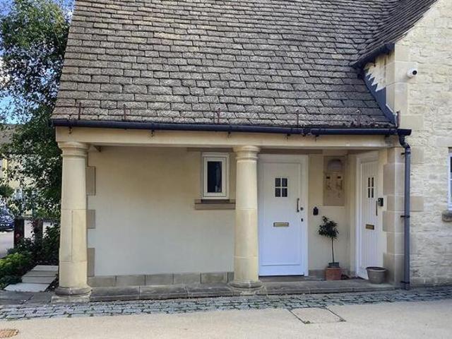 1 Bedroom Shared Living/roommate Painswick Gloucestershire 100456786