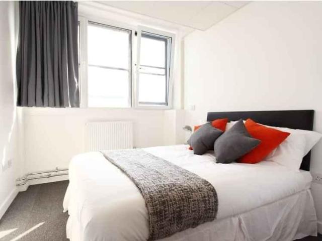 1 Bedroom Shared Living/roommate Paisley Paisley LS90922230
