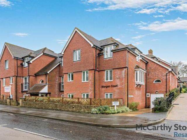 1 Bedroom Shared Living/roommate Petworth West Sussex 99608534