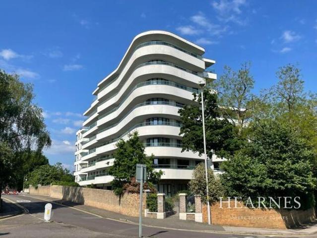 1 Bedroom Shared Living/roommate Poole Poole 100398159