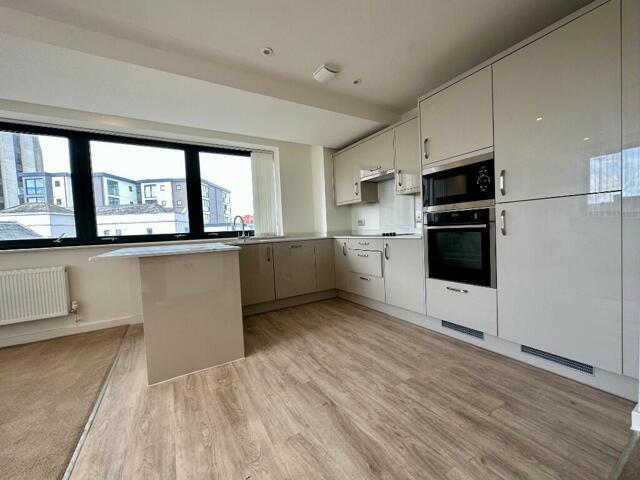 1 Bedroom Shared Living/roommate Poole Poole 99641711