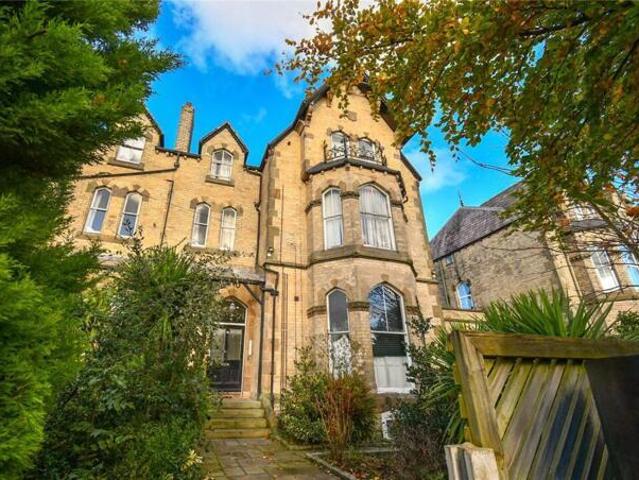 1 Bedroom Shared Living/roommate Prenton Merseyside LS99315421