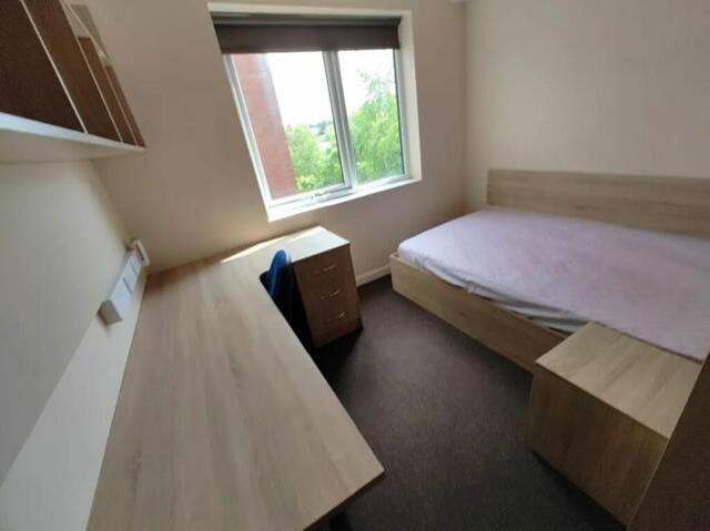 1 Bedroom Shared Living/roommate Preston Lancashire LS98718027