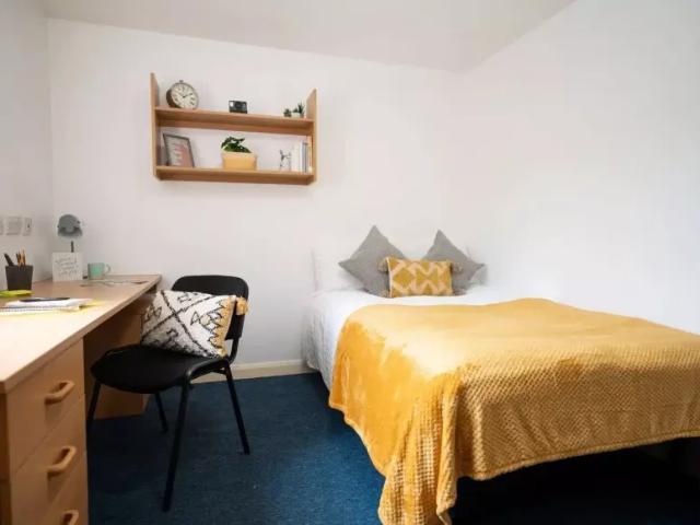 1 Bedroom Shared Living/roommate Preston Preston LS90552530
