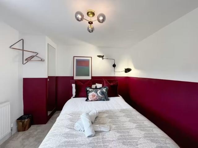 1 Bedroom Shared Living/roommate Reading Reading LS97942573