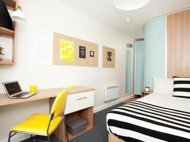 1 Bedroom Shared Living/roommate Reading Reading LS93537987