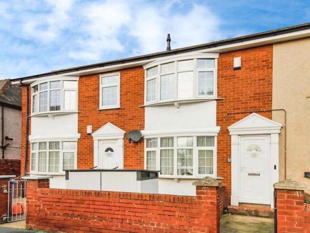 1 Bedroom Shared Living/roommate Rhyl Denbighshire 100426705