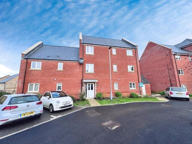 1 Bedroom Shared Living/roommate Surrey Great London LS100426660